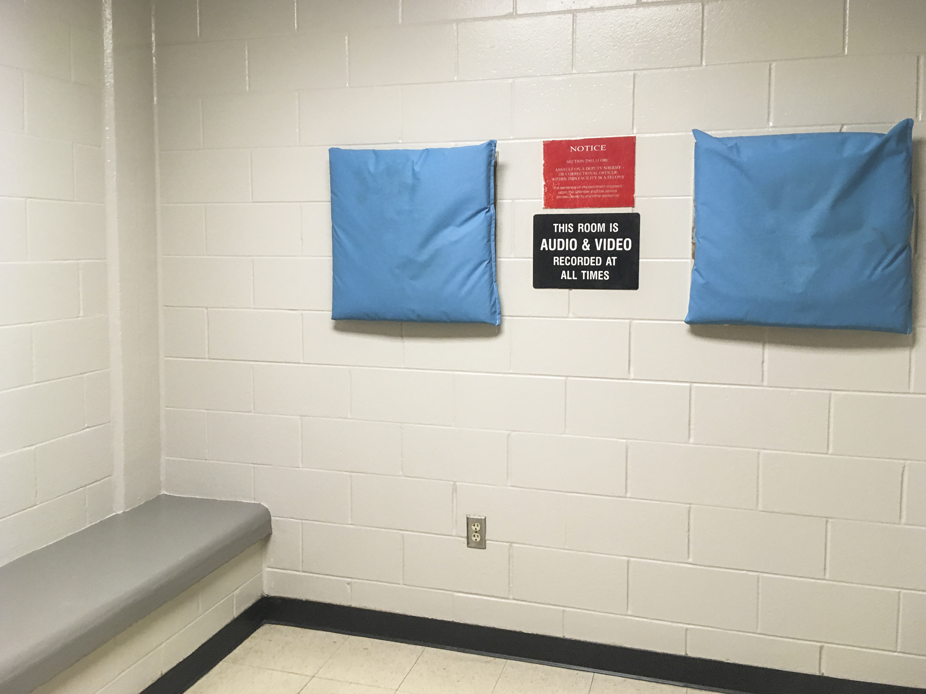 America’s Jails Swamped by Opioid Crisis | NTD