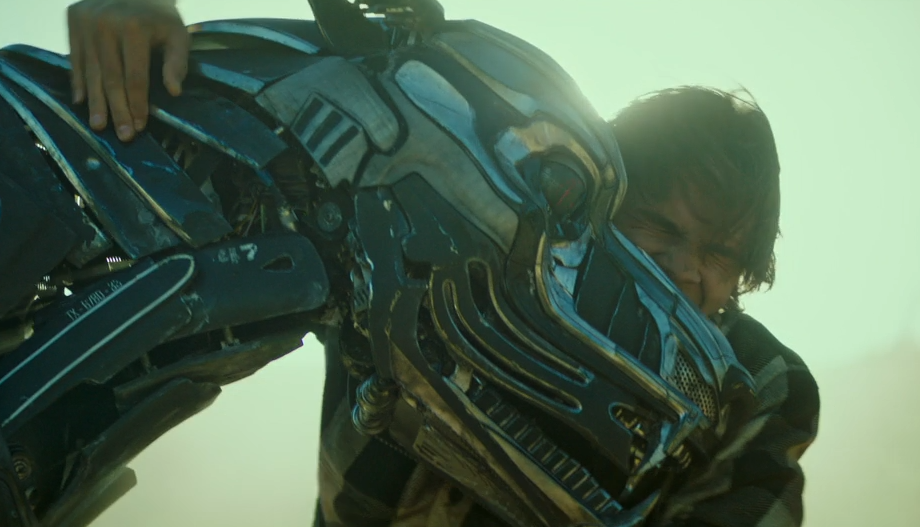 In the Movie ‘A.X.L.,’ a Young Man Makes Friends With a Military ...