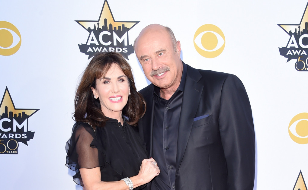 Dr. Phil Shares Marriage Tips After 42 Years With Wife Robin | NTD