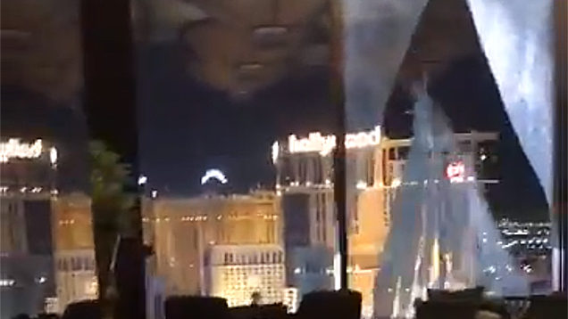 Las Vegas Hotel Window Falls 200 Feet to Street Below | NTD