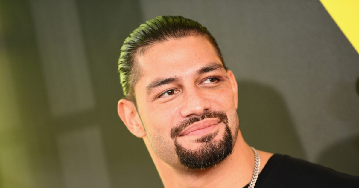 Roman Reigns Gives Up Wrestling Title to Fight Cancer | NTD