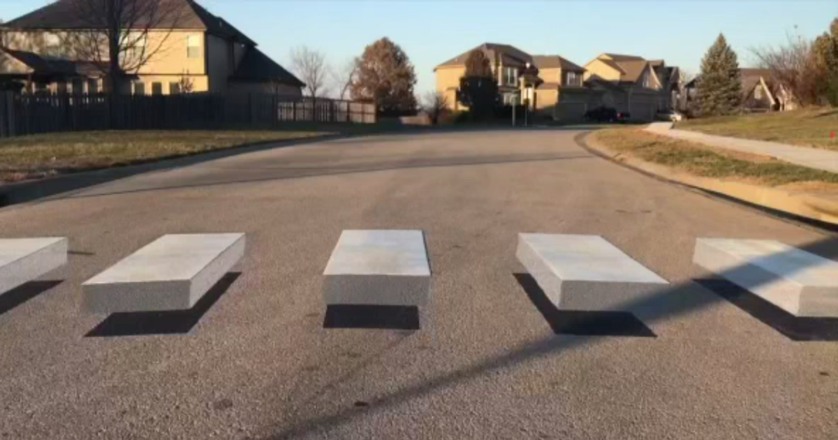 3D Crosswalk Aims to Improve Pedestrian Safety | NTD