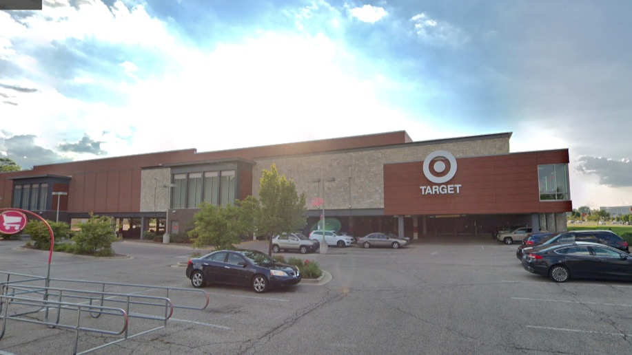 Women Try to Steal Almost $2,000 Worth of Electronics During Shop With ...