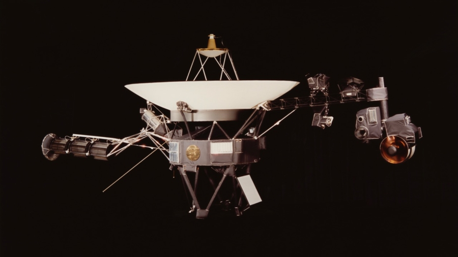 Voyager 2 Becomes Second Spacecraft to Ever Reach Interstellar Space | NTD