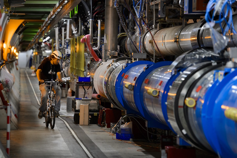 CERN Plans New Particle Accelerator 4 Times Larger Than Current One | NTD