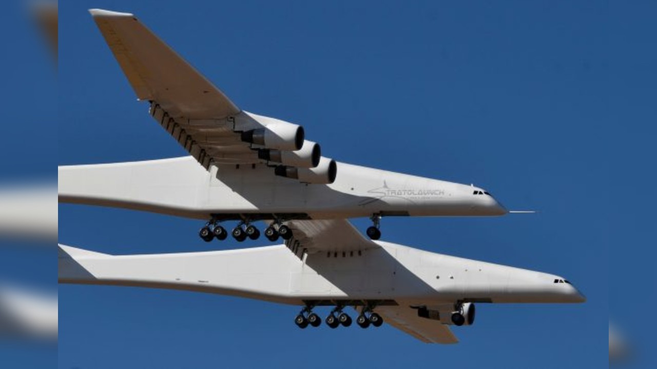 World’s Largest Plane Makes First Flight Over California | NTD
