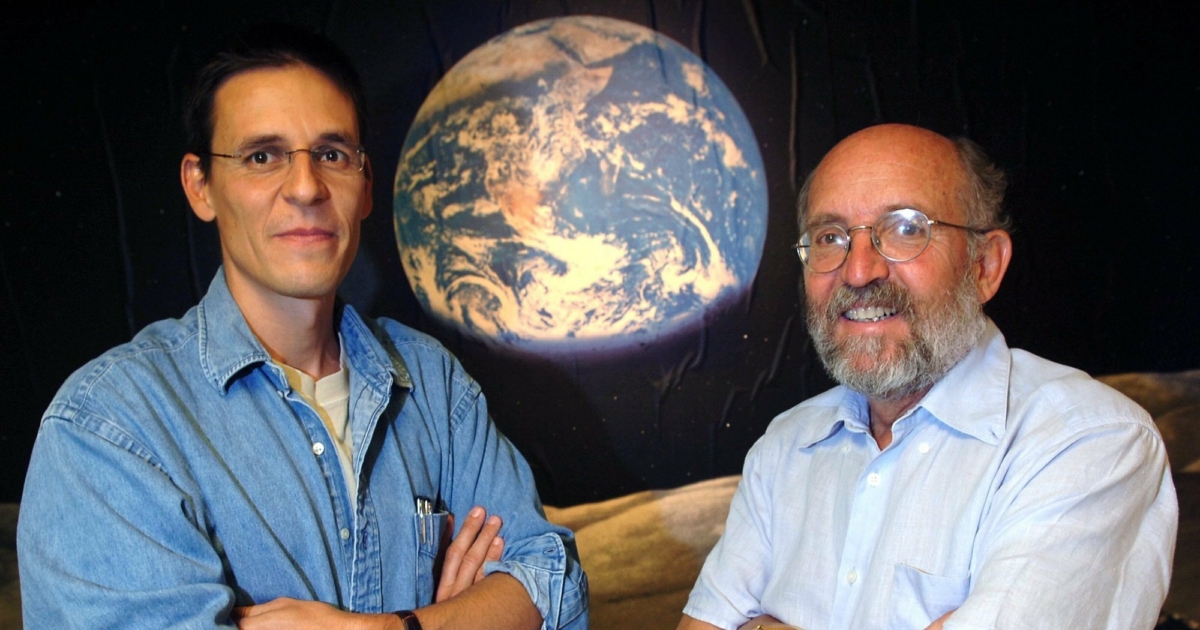 3 Win Nobel Prize in Physics for Work to Understand Cosmos | NTD