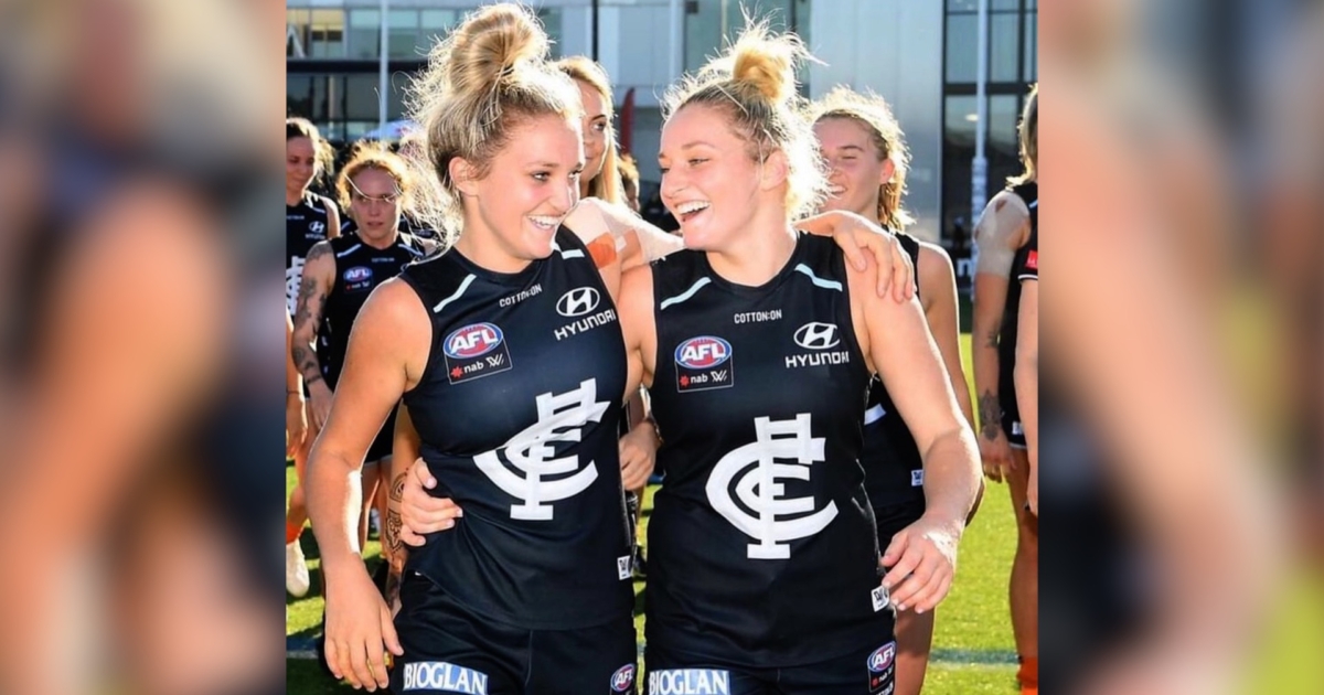 Australian Identical Twins Run NYC Marathon For a Cause | NTD