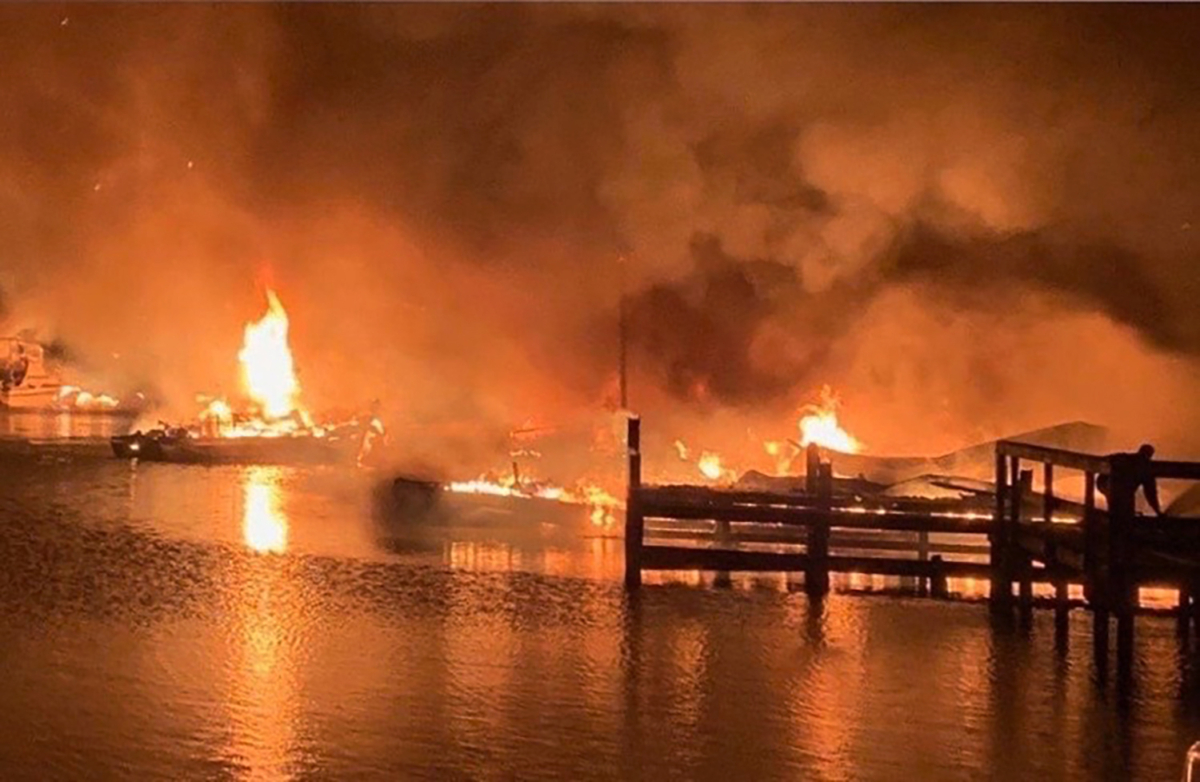Coroner: 4 of 8 Boat Dock Fire Victims Were Children | NTD