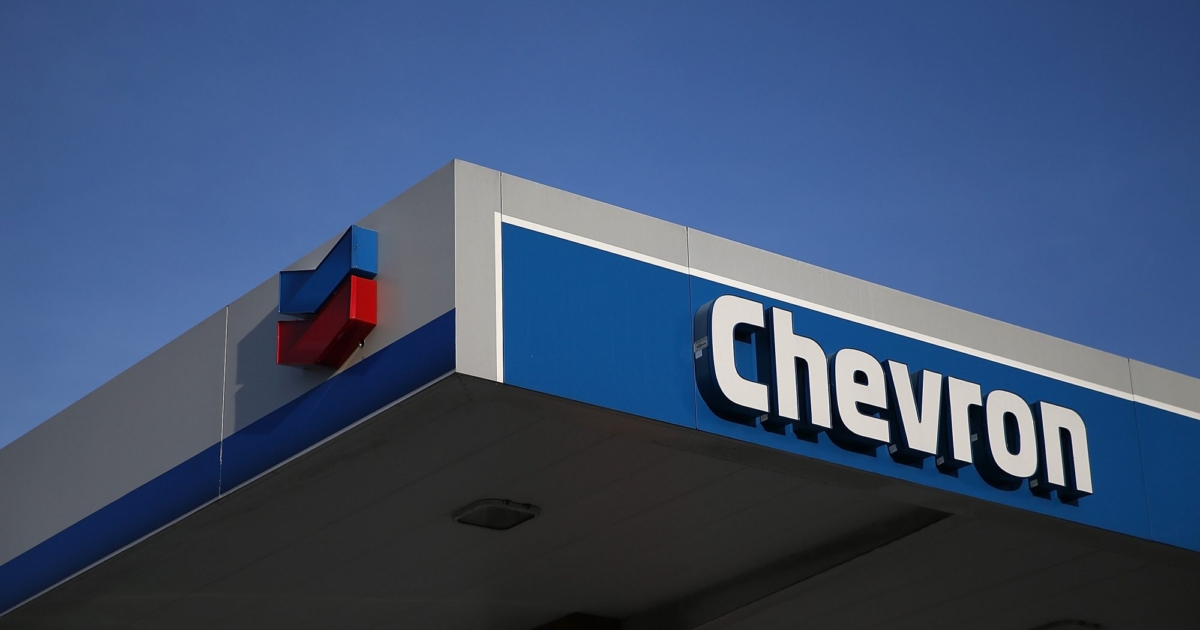 Union Workers at Chevron Strike Since Monday | NTD