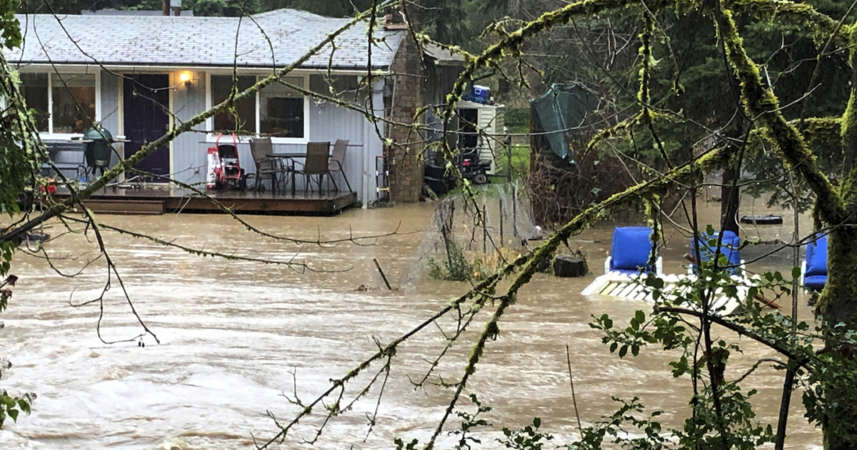 Flooding Inundates Pacific Northwest, Major Highway Closed | NTD