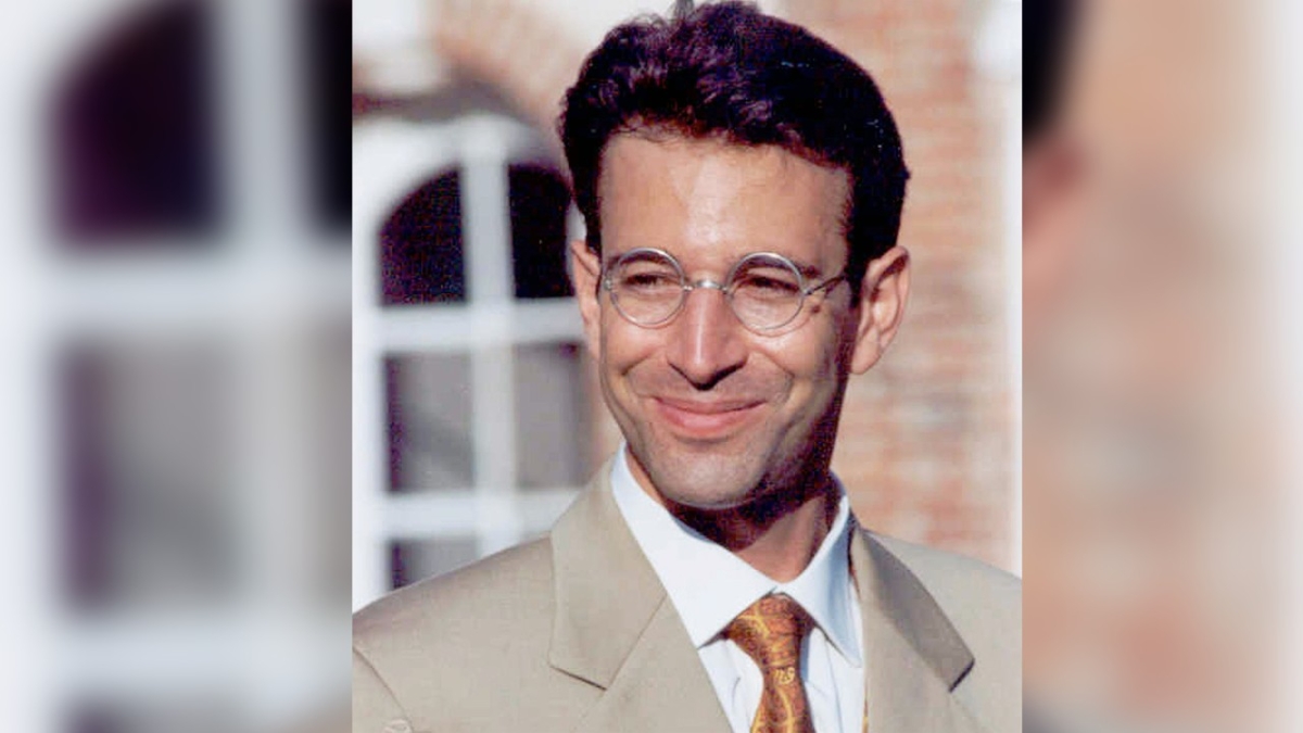 Islamic Terrorist Convicted of Beheading US Journalist Daniel Pearl to ...