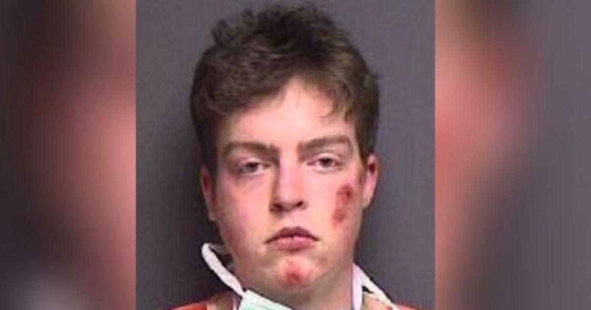 Maryland Teen Held Without Bond in Mother’s Stabbing Death | NTD