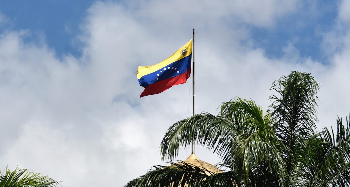 Venezuelan Naval Boat Rams Passenger Cruise Liner, Damages Itself, Sinks | NTD