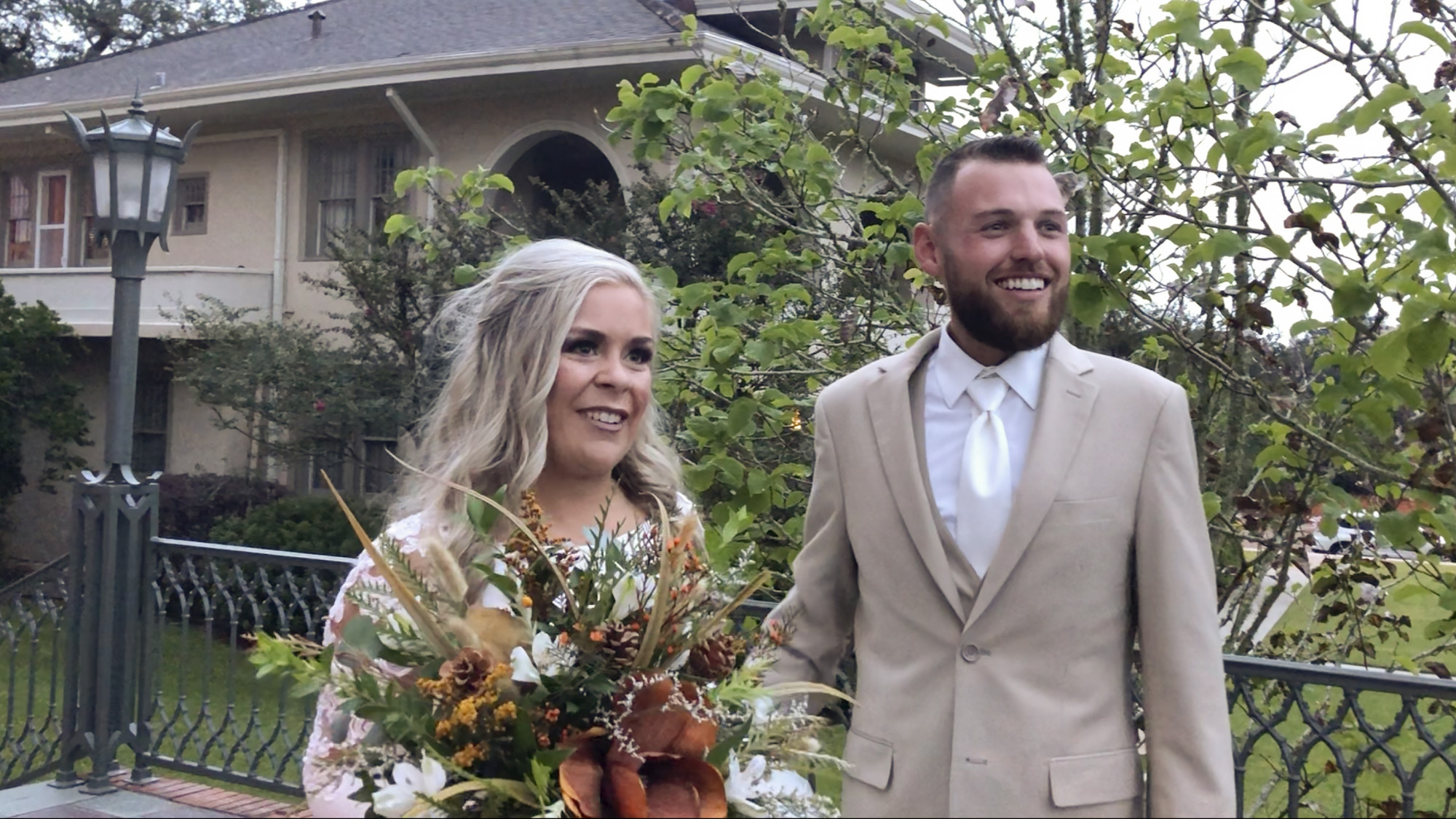 Wedding Before the Storm: Delta Speeds up Couple's Nuptials | NTD