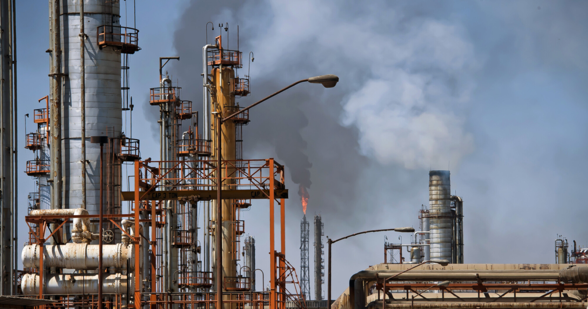 Pemex Oil Refinery Still Operating After Explosions: Source | NTD