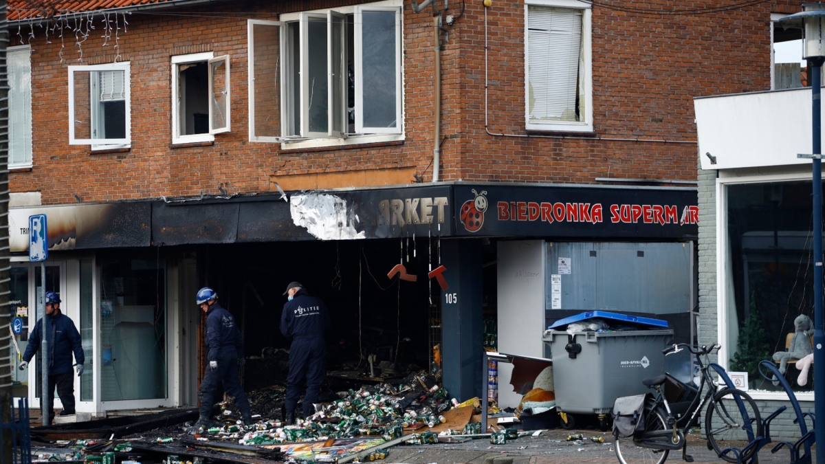 Blasts Badly Damage 2 Polish Supermarkets in the Netherlands | NTD