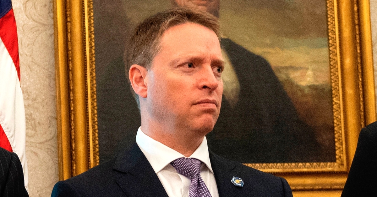 Deputy NSA and Top China Adviser Resigns Following DC Violence | NTD