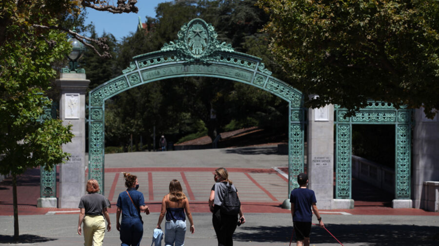 UC Berkeley to Lower Incoming Student Body | NTD