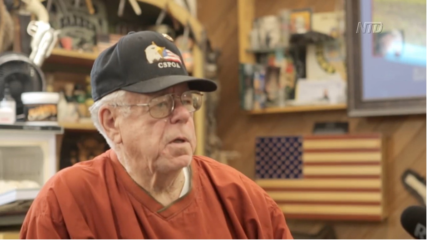 Barber Follows Constitution Over Fines | NTD