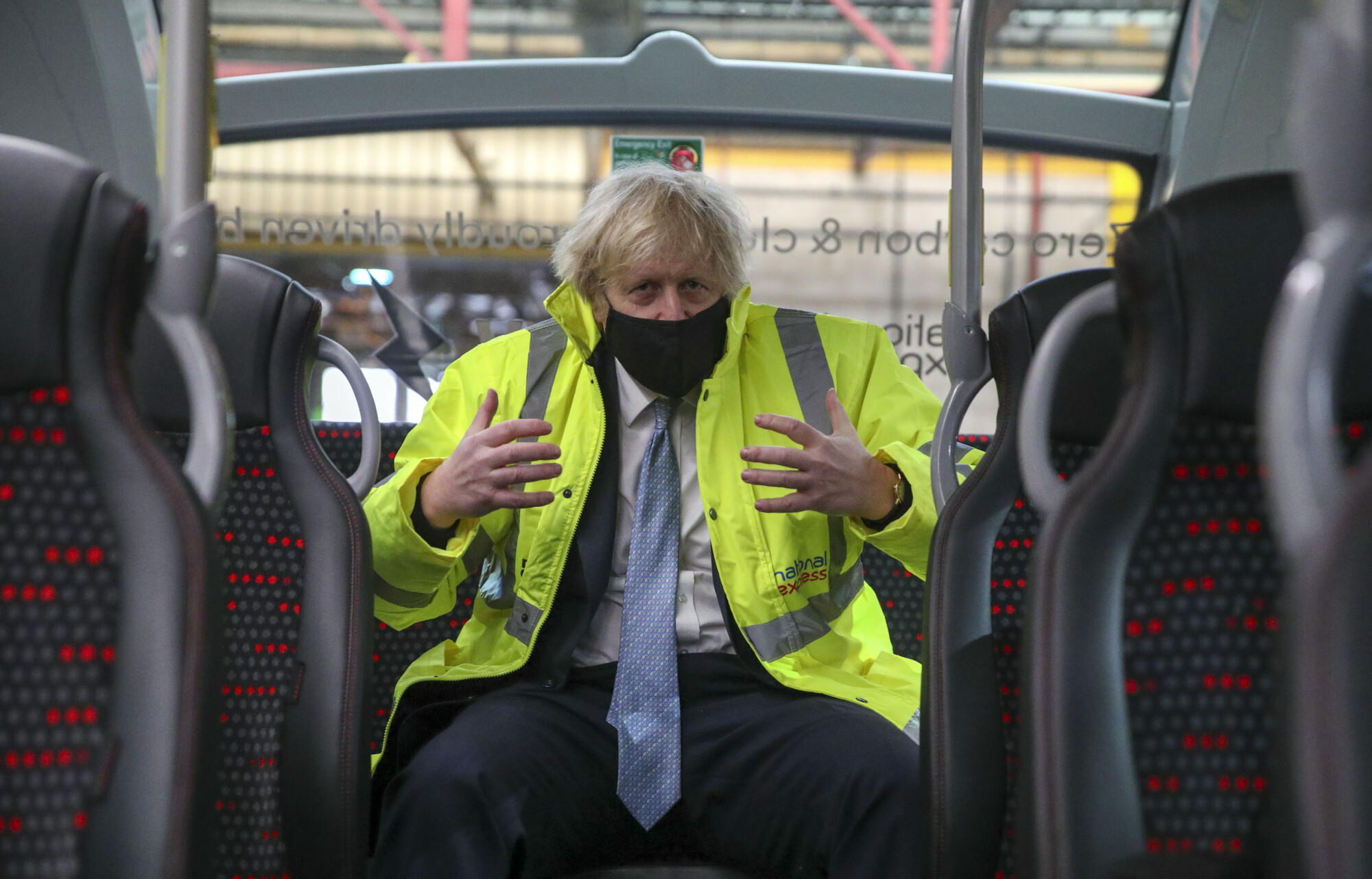Boris Johnson Unveils Bus Network Shake-Up | NTD