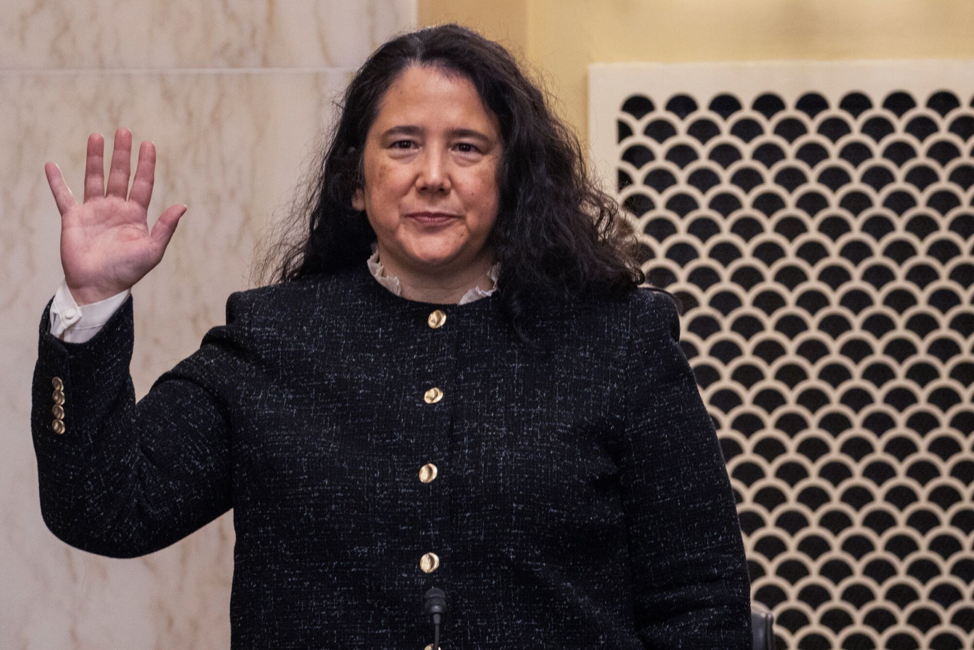 Senate Confirms Isabel Guzman to Lead Small Business Agency | NTD