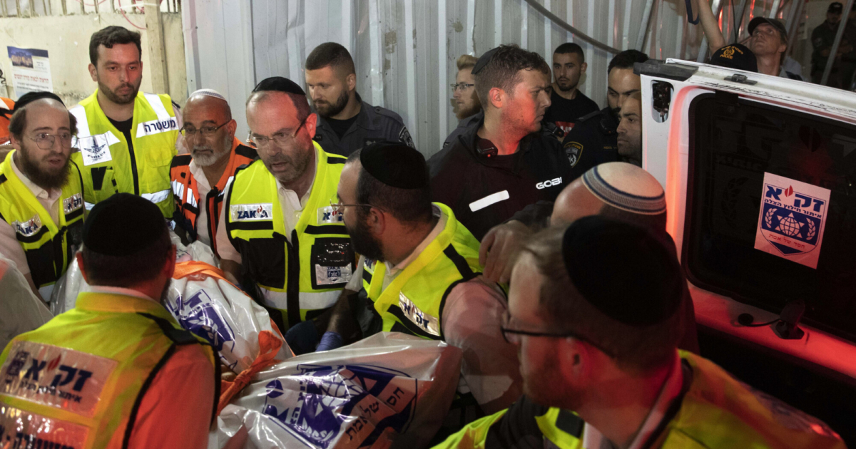 2 Dead, Over 150 Injured in Israeli Synagogue Bleacher Collapse | NTD