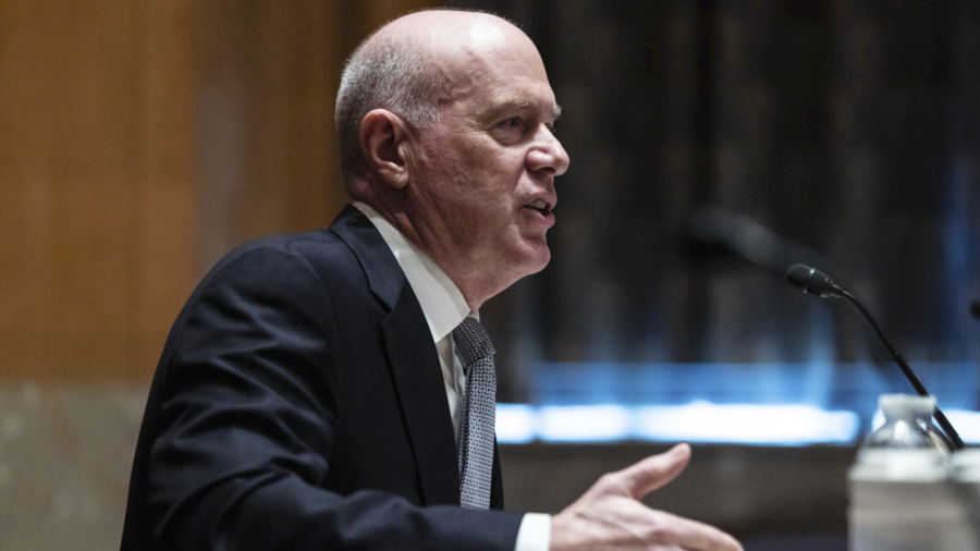 Colonial Pipeline CEO Defends Paying Ransom Amid Cyberattack | NTD