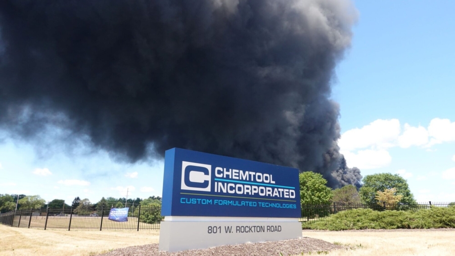Illinois Chemical Plant Explosion, Fires Prompt Evacuations | NTD