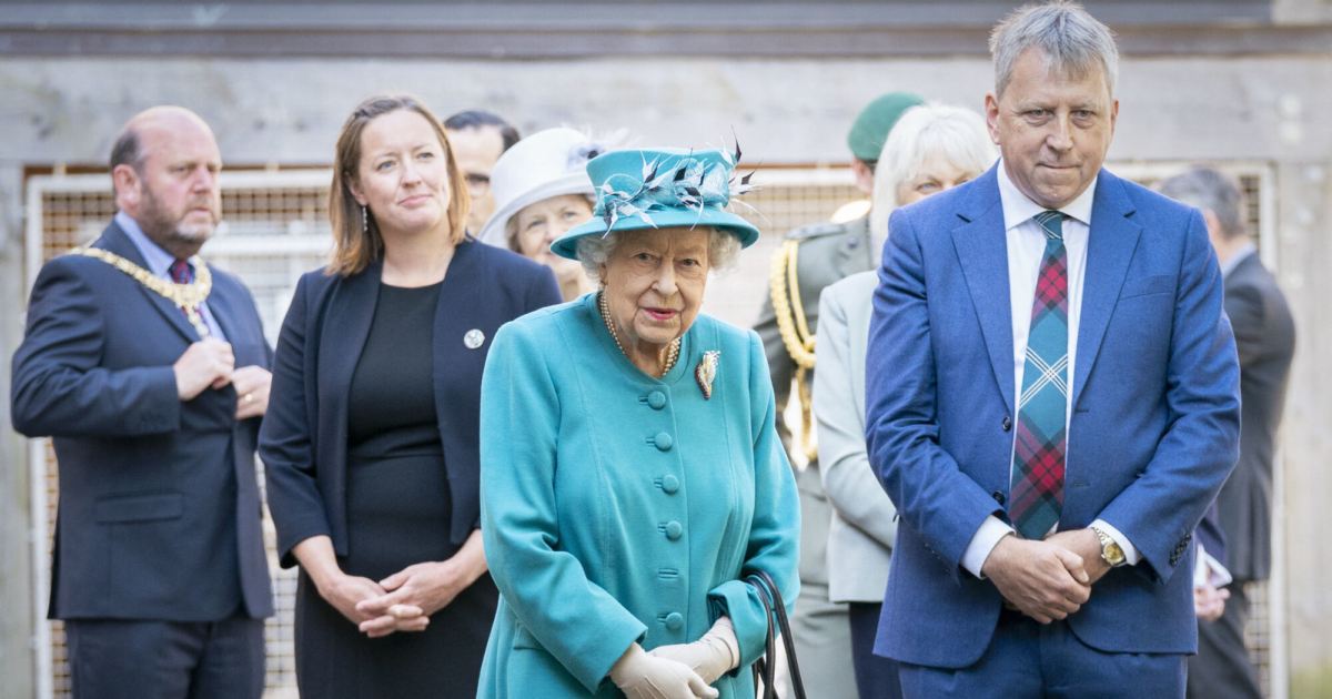 Edinburgh University Faces Concerns Over Principal | NTD