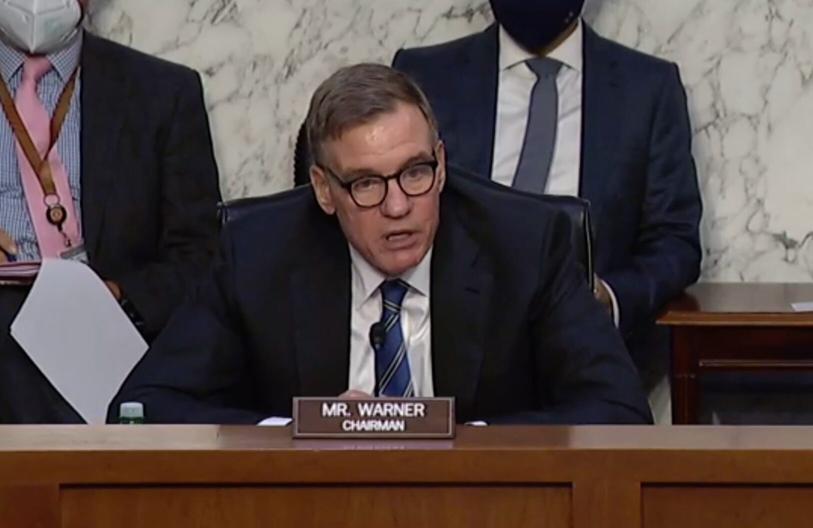 Top Senator Demands ‘Briefing’ on Trump Mar-a-Lago Documents | NTD