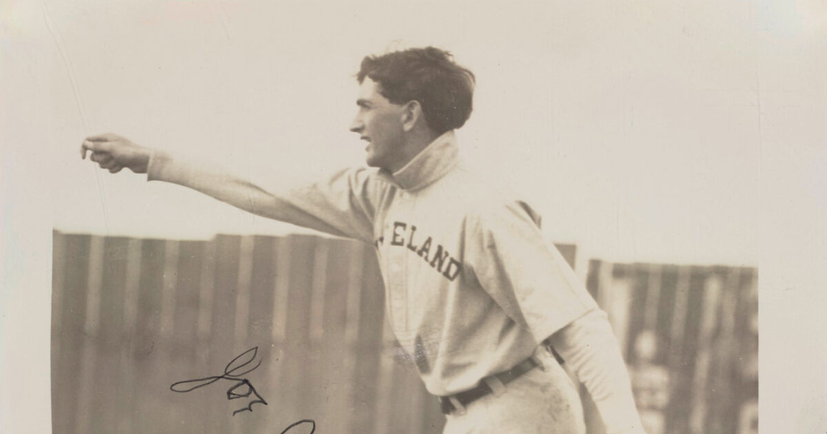 ‘Shoeless’ Joe Jackson Signed Baseball Photo Sells for Record Price at ...