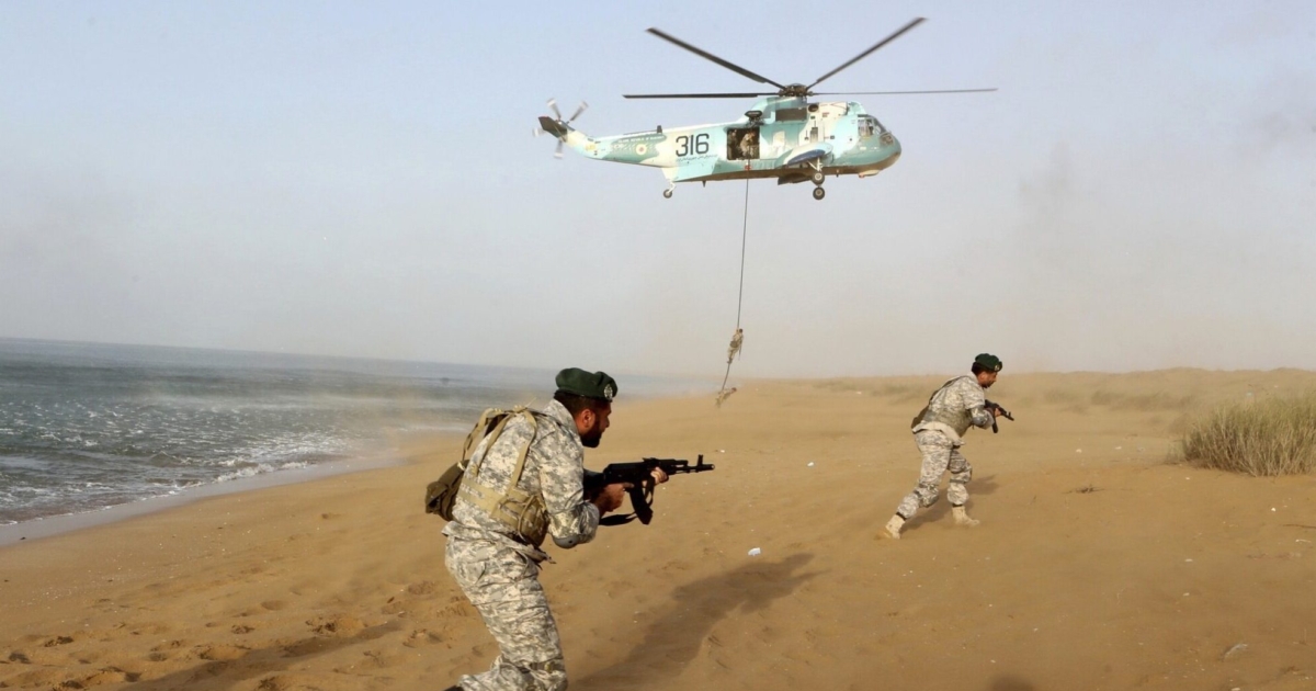 Iran Begins Annual War Games Ahead of Nuke Talks With West | NTD