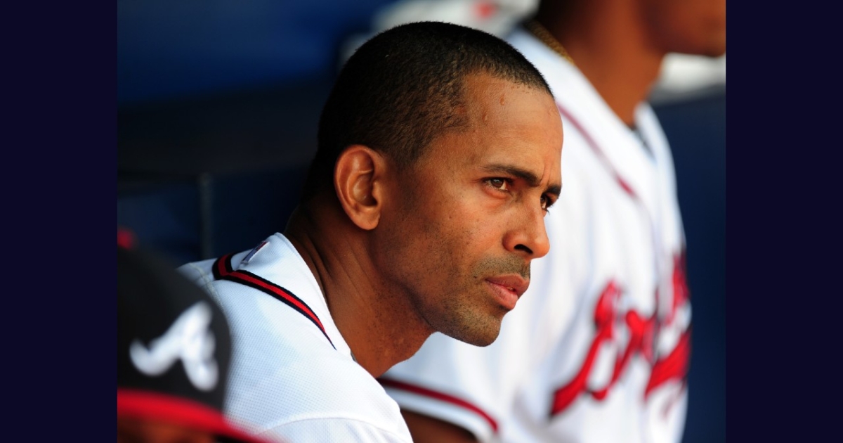 Former MLB Player Julio Lugo Has Died at Age 45 | NTD