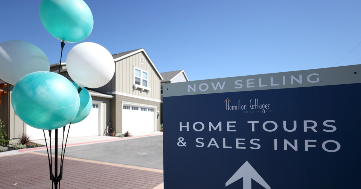 US New Homes Sales Rise 0.4 Percent in October as Prices Climb | NTD
