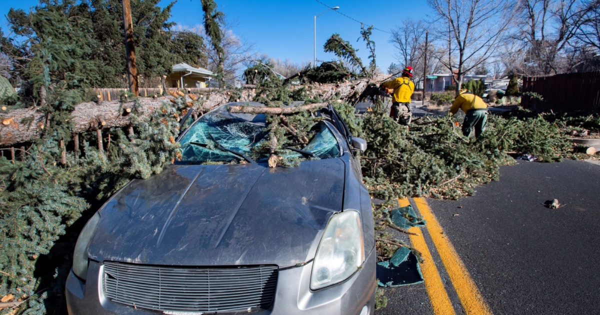 Record High Temperatures, Strong Winds Blow Into Midwest | NTD