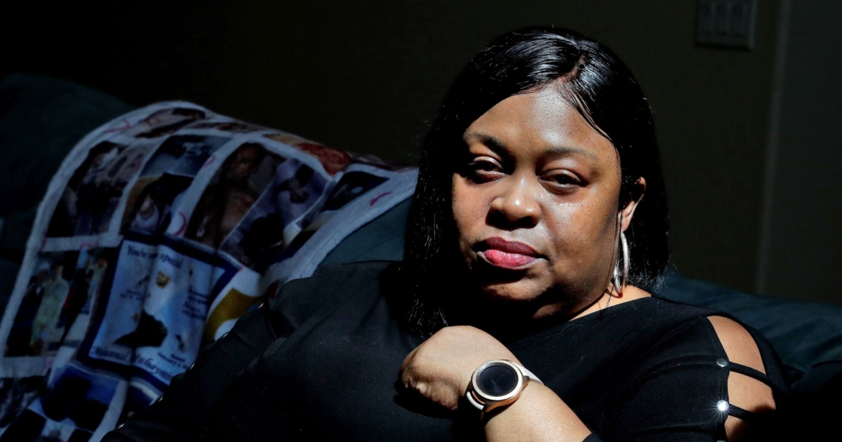 4 Officers Denied Immunity Over 2017 Fatal Arrest Attempt | NTD