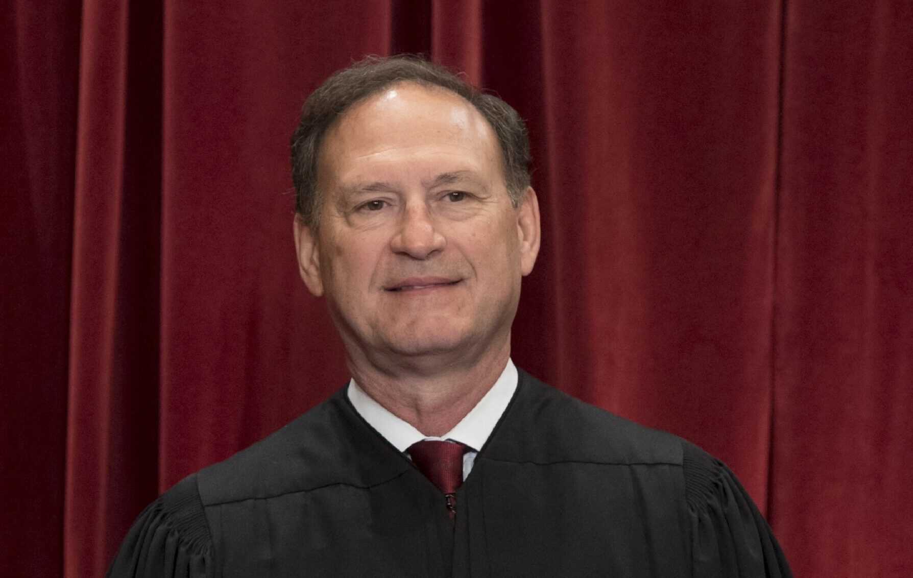 Justice Samuel Alito Says Congress Cannot Regulate Supreme Court | NTD