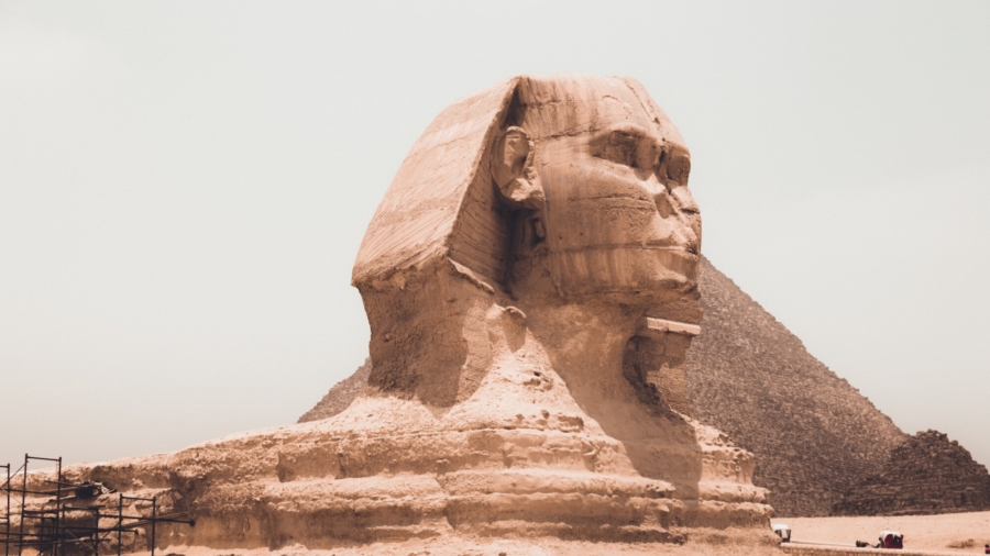 Professor: Ancient Greeks Studied in Ancient Egypt | NTD