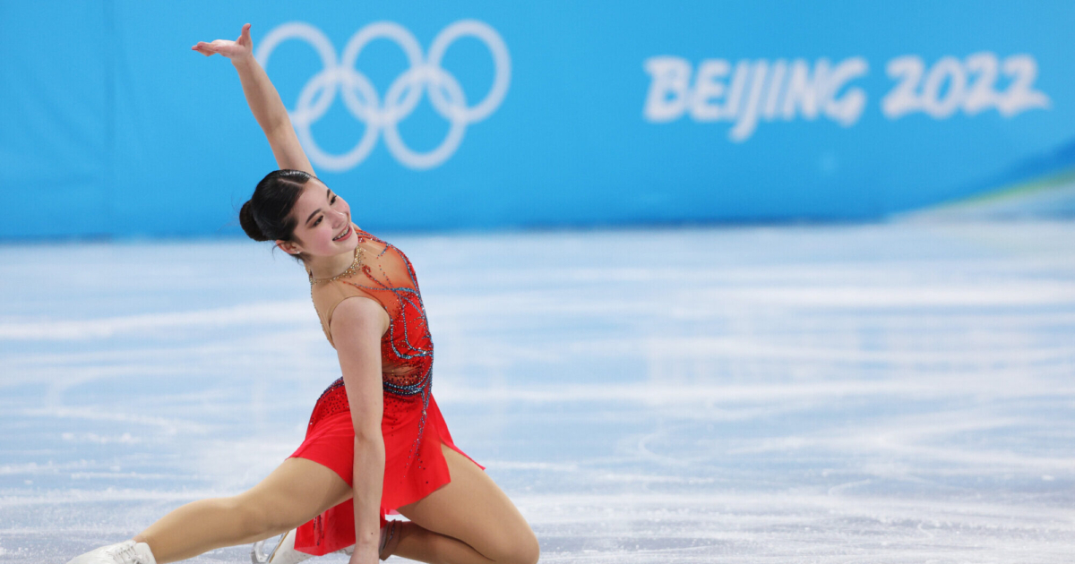 US Olympian Alysa Liu, Father Targeted in Chinese Spy Case | NTD
