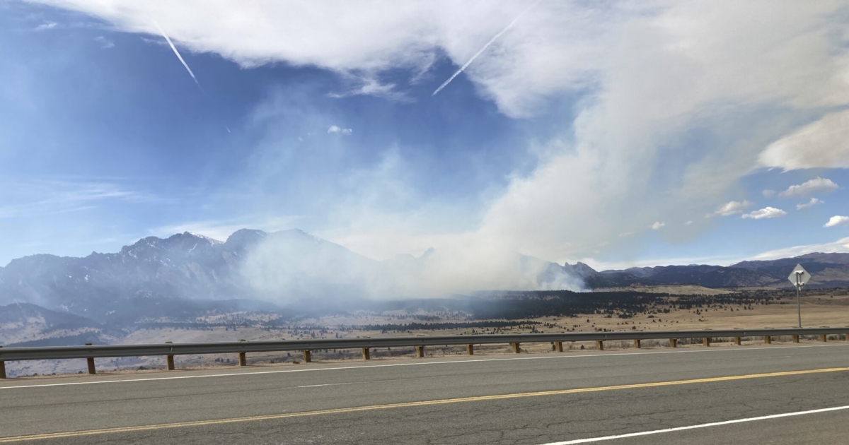 Officials Lift Most Evacuation Orders on Colorado Wildfire | NTD