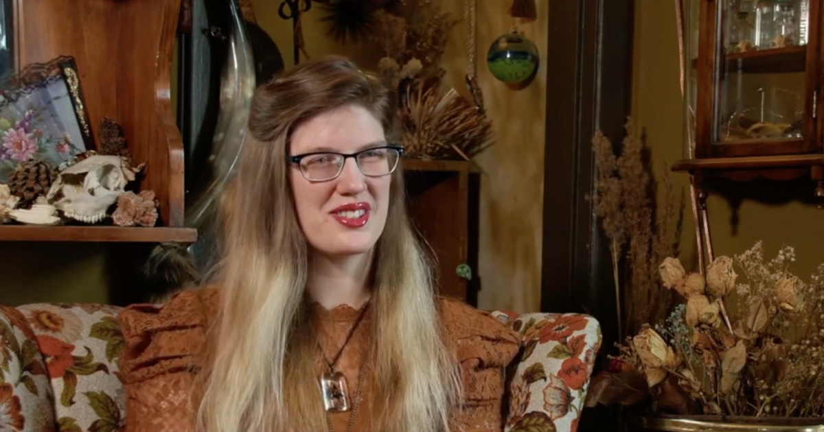 Artist Beats the Odds: Overcoming Health, Life Challenges | NTD