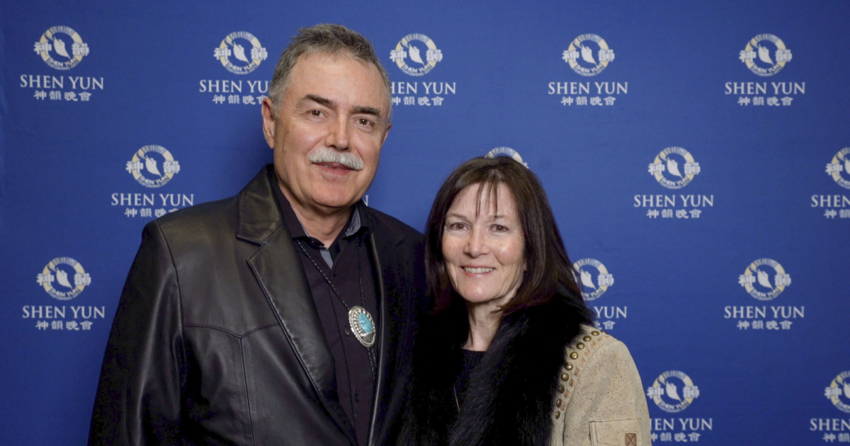 Pilot Feels ‘Uplifted’ and ‘Happier’ After Shen Yun | NTD