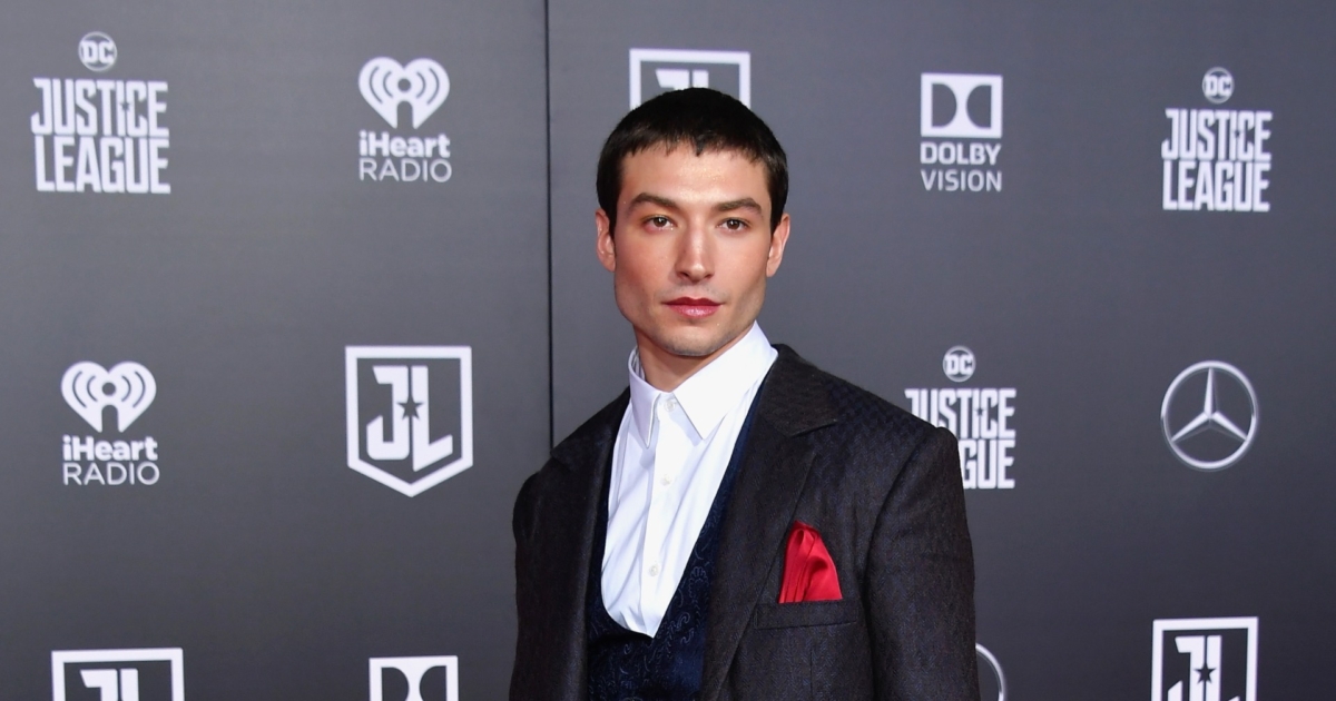 Actor Ezra Miller Gets Fine, Probation After Home Break-In | NTD