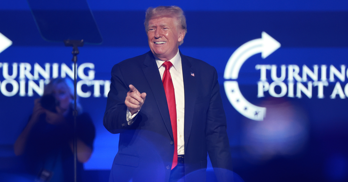 Video: Trump Speaks at Turning Point USA Student Action Summit | NTD