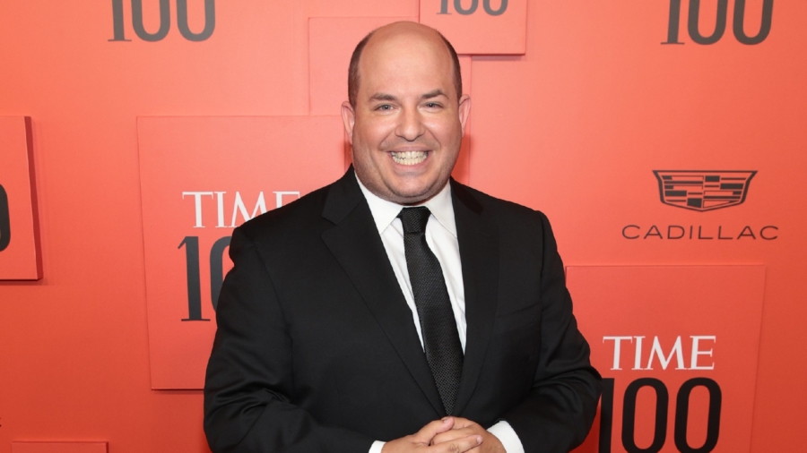 Brian Stelter Leaving CNN, Show Canceled | NTD