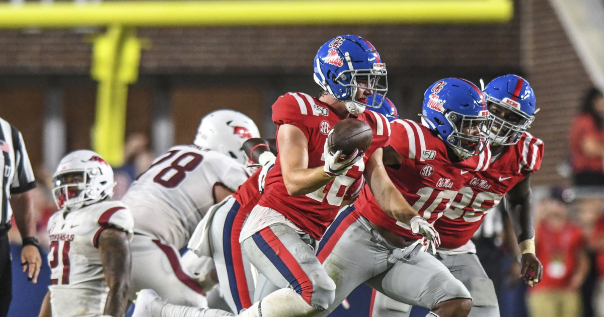 FIU Football Player Knox, Brother of Bills TE, Dies at 22 | NTD