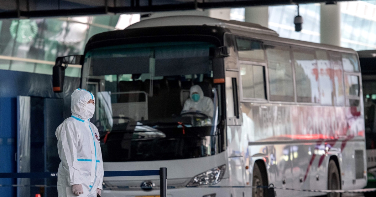 COVID-19 Quarantine Bus Crashes in China, Killing at Least 27 | NTD