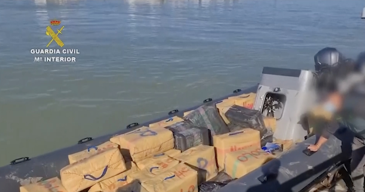 Spanish Police Seize 15 Tons of Moroccan Hashish, Arrest 49 | NTD