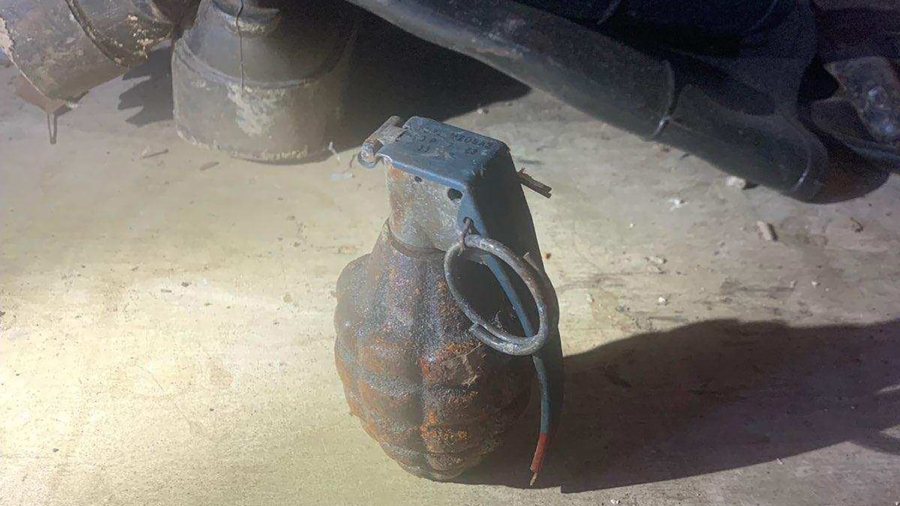 Police Remove World War II Grenade From Illinois Home | NTD